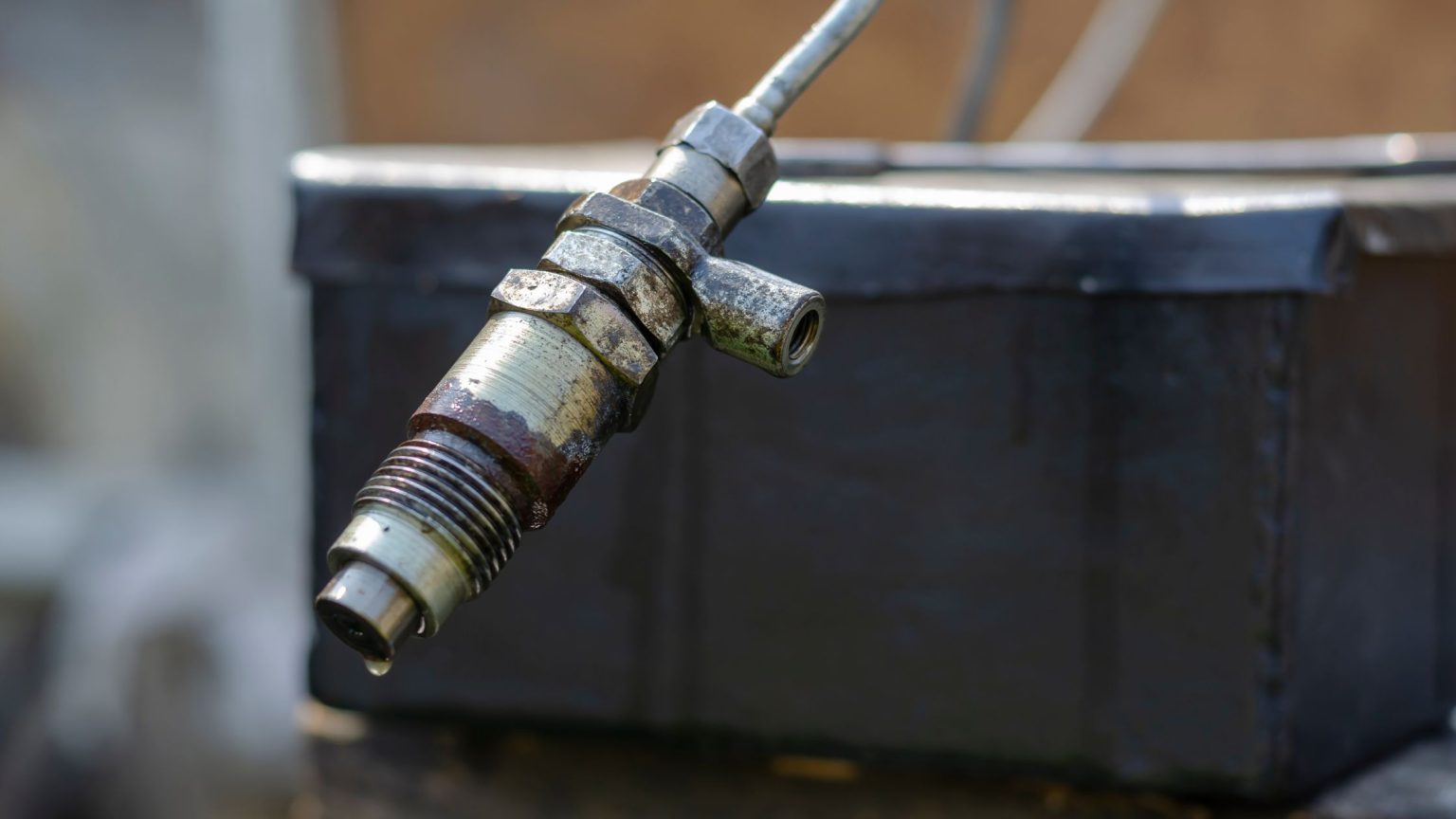 10 Symptoms Of A Bad Fuel Injector - ASFA Auto Care